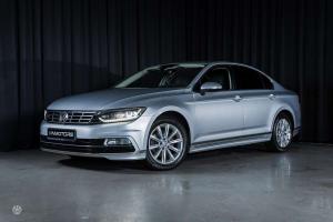 Grey Volkswagen Passat 2018 in Vilnius, with an engine capacity of 1.80 L and mileage of 149 thousand km for 14999 €, photo  on AUTOMOTO.COM.LV