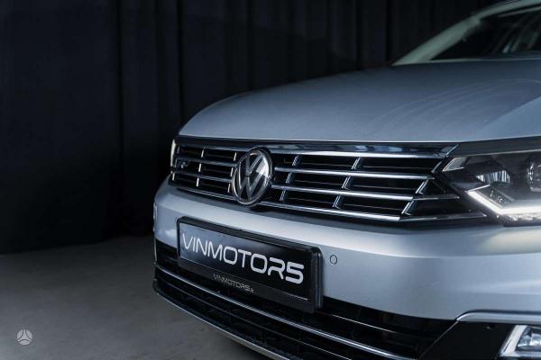 Volkswagen Passat 2018 Viļņa vietnē Pelēks Volkswagen Passat 2018 Viļņa, ar dzinēja tilpumu 1.80 L un nobraukumu 149 tūkst. km par 14999 €, foto 10 vietnē AUTOMOTO.COM.LV