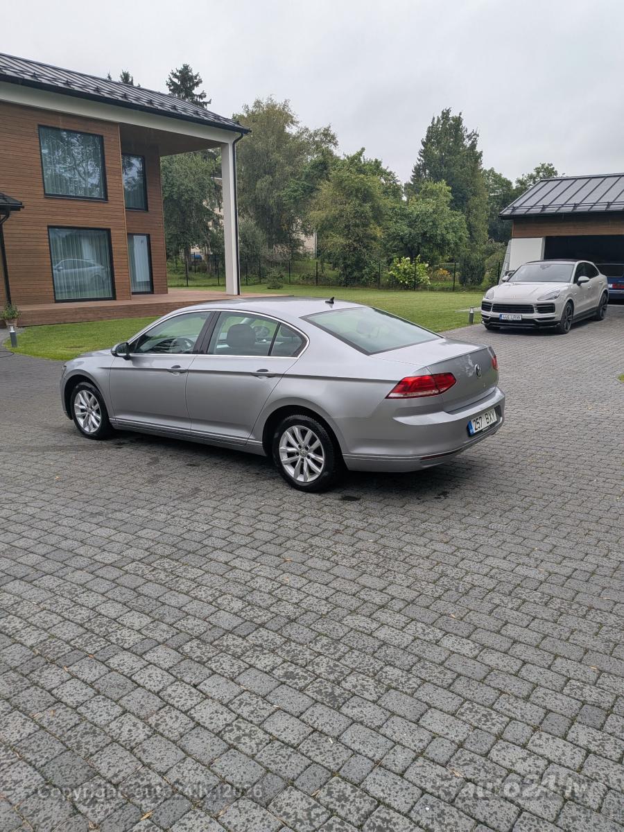 Grey Volkswagen Passat 2018 in Tallinn, with an engine capacity of 1.40 L and mileage of 145 thousand km for 13700 €, photo 6 on AUTOMOTO.COM.LV