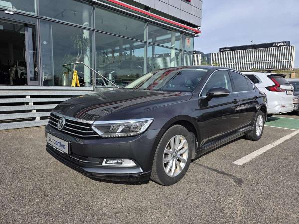 Pelēks Volkswagen Passat 2019 Viļņa, ar dzinēja tilpumu 1.50 L un nobraukumu 160 tūkst. km par 14480 €, foto 1 vietnē AUTOMOTO.COM.LV