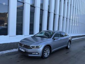 Grey Volkswagen Passat 2019 in Vilnius, with an engine capacity of 1.50 L and mileage of 200 thousand km for 12900 €, photo  on AUTOMOTO.COM.LV