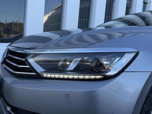 Grey Volkswagen Passat 2019 in Vilnius, with an engine capacity of 1.50 L and mileage of 200 thousand km for 12900 €, photo 24 on AUTOMOTO.COM.LV