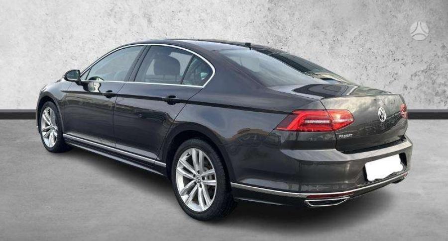 Pelēks Volkswagen Passat 2019 Viļņa, ar dzinēja tilpumu 1.40 L un nobraukumu 195 tūkst. km par 14300 €, foto 6 vietnē AUTOMOTO.COM.LV