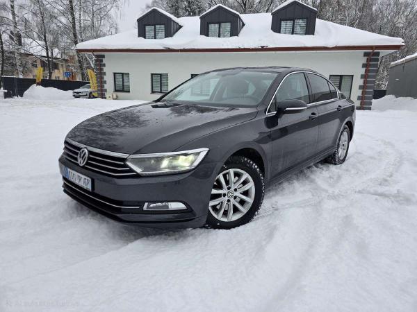 Pelēks Volkswagen Passat 2019 Viļņa, ar dzinēja tilpumu 1.50 L un nobraukumu 160 tūkst. km par 13500 €, foto  vietnē AUTOMOTO.COM.LV