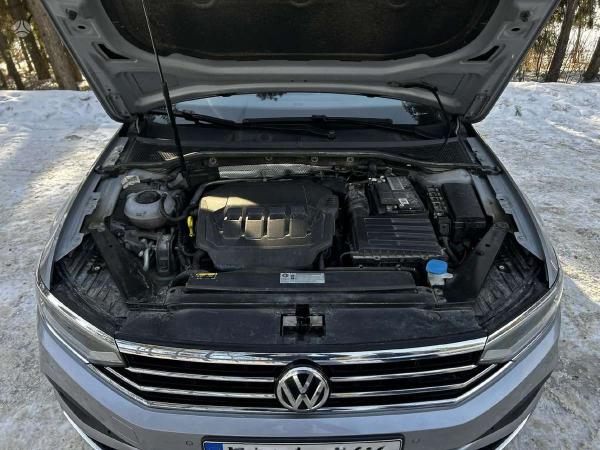 Grey Volkswagen Passat 2019 in Lazdijai, with an engine capacity of 1.98 L and mileage of 170 thousand km for 17000 €, photo 3 on AUTOMOTO.COM.LV