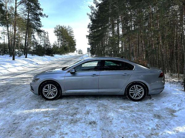 Grey Volkswagen Passat 2019 in Lazdijai, with an engine capacity of 1.98 L and mileage of 170 thousand km for 17000 €, photo 6 on AUTOMOTO.COM.LV