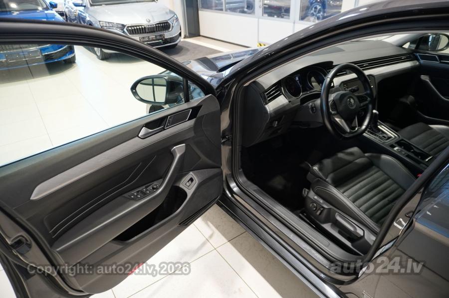 Pelēks Volkswagen Passat 2019 Tallina, ar dzinēja tilpumu 1.50 L un nobraukumu 129 tūkst. km par 17300 €, foto 14 vietnē AUTOMOTO.COM.LV