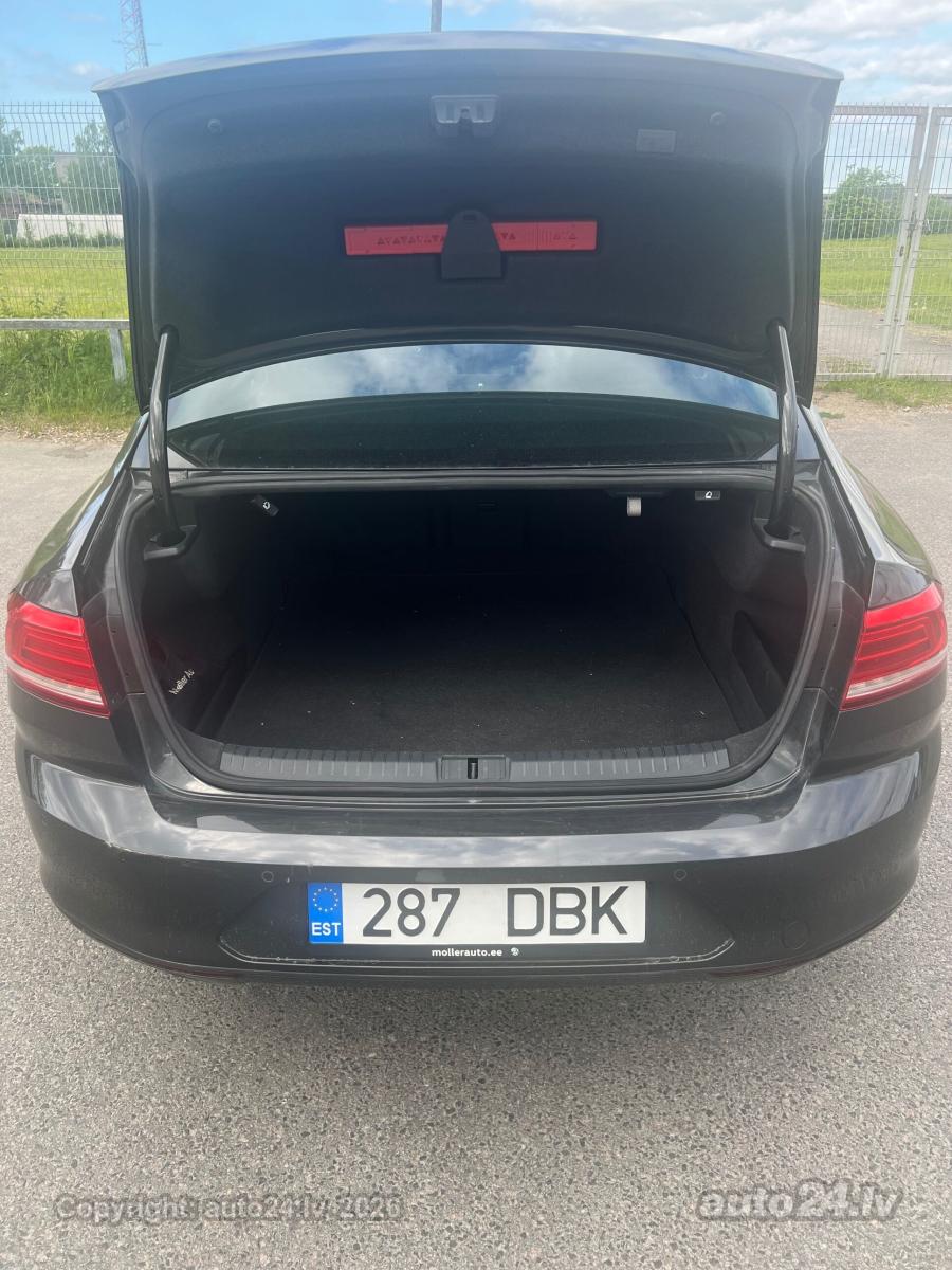 Pelēks Volkswagen Passat 2019 Tallina, ar dzinēja tilpumu 1.50 L un nobraukumu 170 tūkst. km par 13990 €, foto 9 vietnē AUTOMOTO.COM.LV