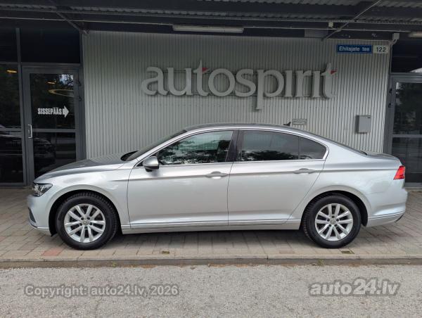 Grey Volkswagen Passat 2019 in Tallinn, with an engine capacity of 1.50 L and mileage of 63 thousand km for 19500 €, photo 2 on AUTOMOTO.COM.LV