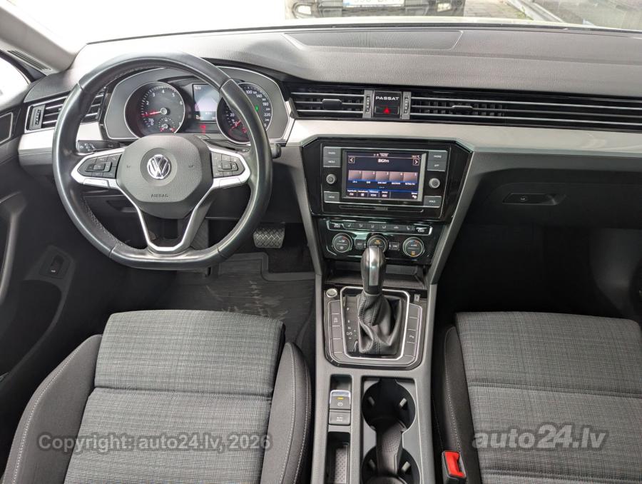 Grey Volkswagen Passat 2019 in Tallinn, with an engine capacity of 1.50 L and mileage of 63 thousand km for 19500 €, photo 7 on AUTOMOTO.COM.LV