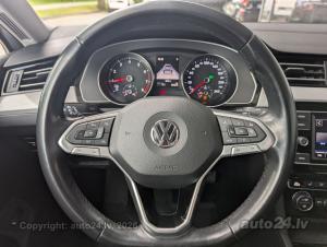 Grey Volkswagen Passat 2019 in Tallinn, with an engine capacity of 1.50 L and mileage of 63 thousand km for 19500 €, photo 8 on AUTOMOTO.COM.LV