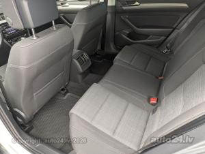 Grey Volkswagen Passat 2019 in Tallinn, with an engine capacity of 1.50 L and mileage of 63 thousand km for 19500 €, photo 14 on AUTOMOTO.COM.LV