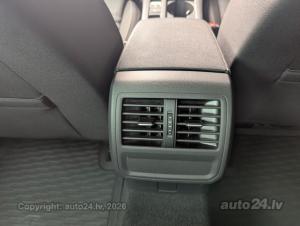 Grey Volkswagen Passat 2019 in Tallinn, with an engine capacity of 1.50 L and mileage of 63 thousand km for 19500 €, photo 17 on AUTOMOTO.COM.LV