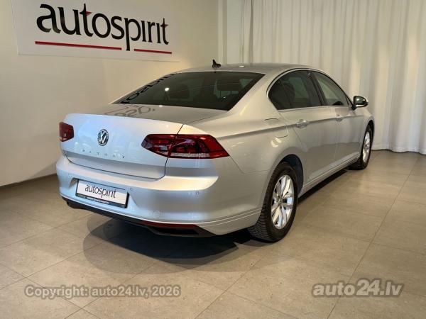 Pelēks Volkswagen Passat 2019 Tallina, ar dzinēja tilpumu 1.50 L un nobraukumu 88 tūkst. km par 16900 €, foto 5 vietnē AUTOMOTO.COM.LV