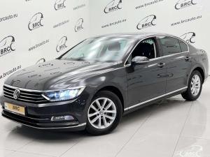Grey Volkswagen Passat 2019 in Vilnius, with an engine capacity of 1.50 L and mileage of 123 thousand km for 13900 €, photo  on AUTOMOTO.COM.LV