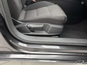 Grey Volkswagen Passat 2019 in Vilnius, with an engine capacity of 1.50 L and mileage of 123 thousand km for 13900 €, photo 8 on AUTOMOTO.COM.LV