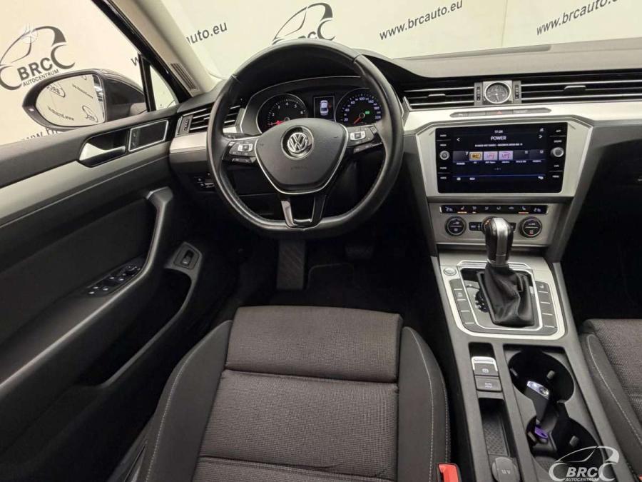 Grey Volkswagen Passat 2019 in Vilnius, with an engine capacity of 1.50 L and mileage of 123 thousand km for 13900 €, photo 16 on AUTOMOTO.COM.LV