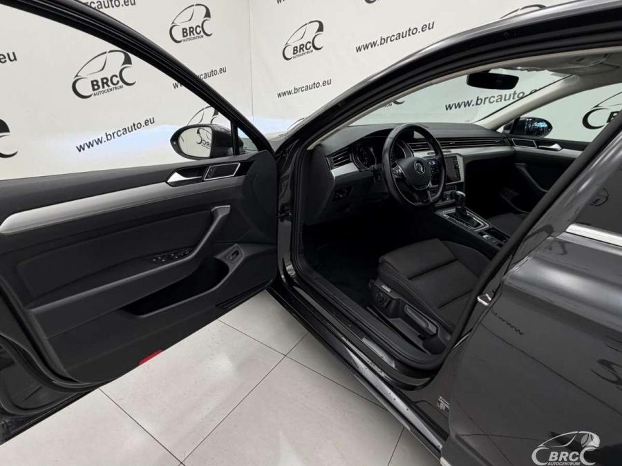 Grey Volkswagen Passat 2019 in Vilnius, with an engine capacity of 1.50 L and mileage of 123 thousand km for 13900 €, photo 22 on AUTOMOTO.COM.LV