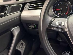 Grey Volkswagen Passat 2019 in Vilnius, with an engine capacity of 1.50 L and mileage of 123 thousand km for 13900 €, photo 32 on AUTOMOTO.COM.LV