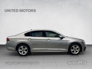 Pelēks Volkswagen Passat 2019 Tallina, ar dzinēja tilpumu 1.50 L un nobraukumu 91 tūkst. km par 18500 €, foto 8 vietnē AUTOMOTO.COM.LV