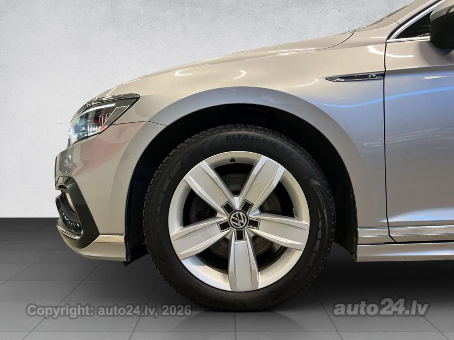 Pelēks Volkswagen Passat 2019 Tallina, ar dzinēja tilpumu 1.50 L un nobraukumu 91 tūkst. km par 18500 €, foto 16 vietnē AUTOMOTO.COM.LV