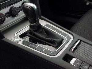 Pelēks Volkswagen Passat 2019 Viļņa, ar dzinēja tilpumu 1.50 L un nobraukumu 137 tūkst. km par 16499 €, foto 17 vietnē AUTOMOTO.COM.LV