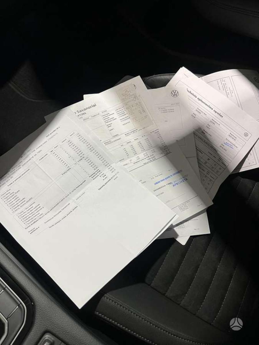 Grey Volkswagen Passat 2019 in Klaipeda, with an engine capacity of 1.50 L and mileage of 128 thousand km for 16999 €, photo 5 on AUTOMOTO.COM.LV