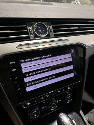 Grey Volkswagen Passat 2019 in Klaipeda, with an engine capacity of 1.50 L and mileage of 128 thousand km for 16999 €, photo 25 on AUTOMOTO.COM.LV