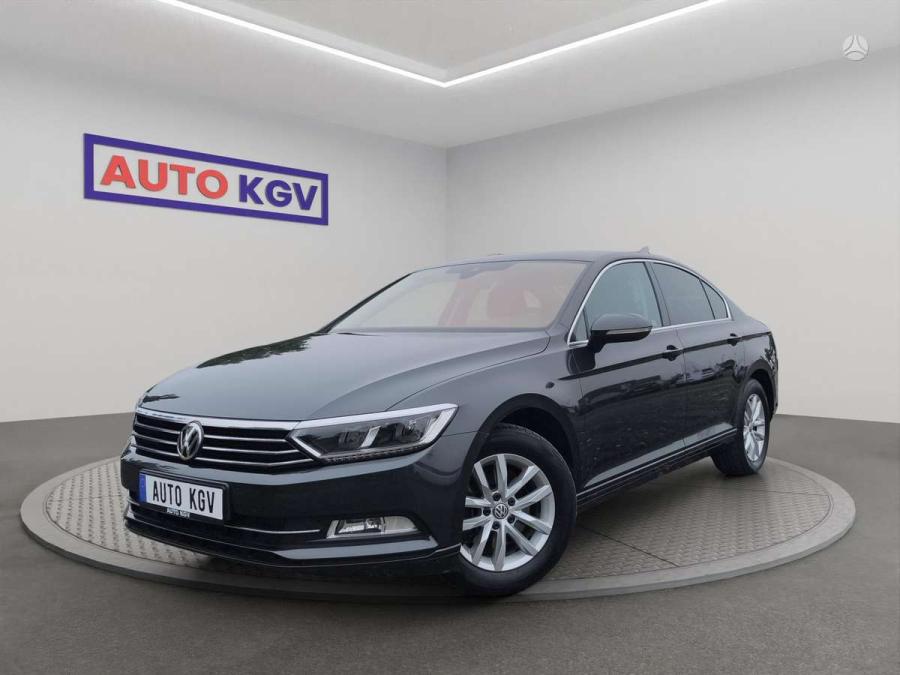 Pelēks Volkswagen Passat 2019 Viļņa, ar dzinēja tilpumu 1.50 L un nobraukumu 137 tūkst. km par 16499 €, foto 1 vietnē AUTOMOTO.COM.LV