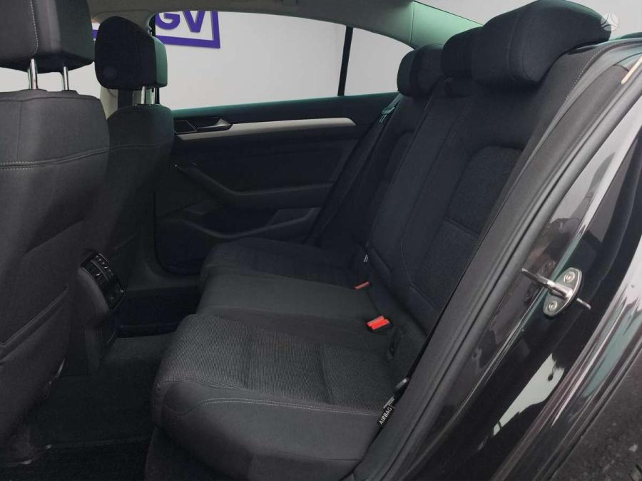 Pelēks Volkswagen Passat 2019 Viļņa, ar dzinēja tilpumu 1.50 L un nobraukumu 137 tūkst. km par 16499 €, foto 12 vietnē AUTOMOTO.COM.LV