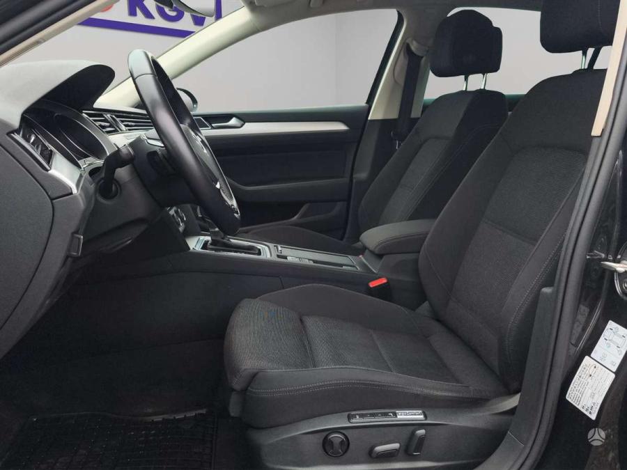 Pelēks Volkswagen Passat 2019 Viļņa, ar dzinēja tilpumu 1.50 L un nobraukumu 137 tūkst. km par 16499 €, foto 14 vietnē AUTOMOTO.COM.LV