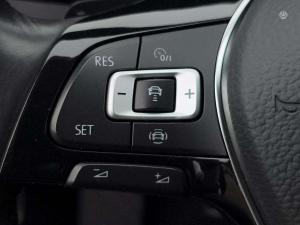 Pelēks Volkswagen Passat 2019 Viļņa, ar dzinēja tilpumu 1.50 L un nobraukumu 137 tūkst. km par 16499 €, foto 18 vietnē AUTOMOTO.COM.LV