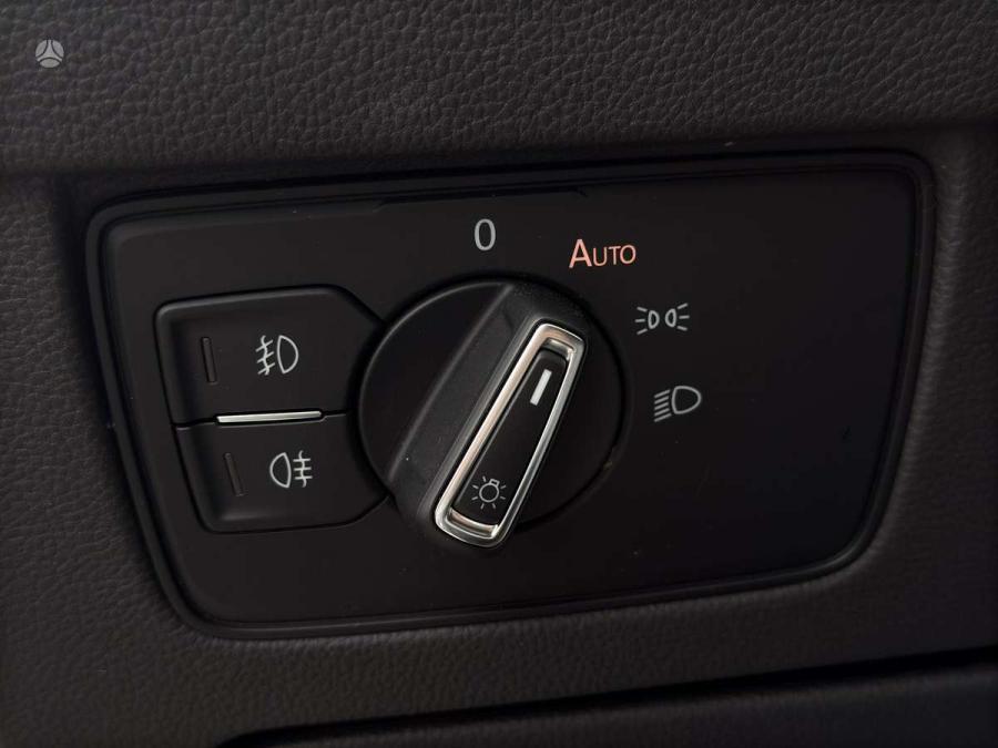 Grey Volkswagen Passat 2019 in Klaipeda, with an engine capacity of 1.50 L and mileage of 93 thousand km for 17999 €, photo 19 on AUTOMOTO.COM.LV