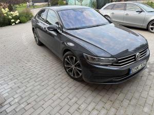 Grey Volkswagen Passat 2019 in Vilnius, with an engine capacity of 1.50 L and mileage of 159 thousand km for 16500 €, photo 7 on AUTOMOTO.COM.LV