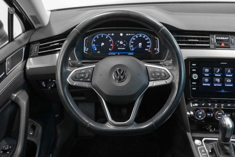 Pelēks Volkswagen Passat 2020 Viļņa, ar dzinēja tilpumu 1.98 L un nobraukumu 107 tūkst. km par 20650 €, foto 10 vietnē AUTOMOTO.COM.LV