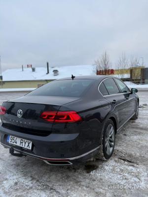 Pelēks Volkswagen Passat 2020 Tallina, ar dzinēja tilpumu 1.50 L un nobraukumu 130 tūkst. km par 19590 €, foto 4 vietnē AUTOMOTO.COM.LV