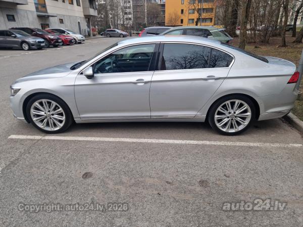 Grey Volkswagen Passat 2020 in Tallinn, with an engine capacity of 2.00 L and mileage of 89 thousand km for 23995 €, photo 5 on AUTOMOTO.COM.LV
