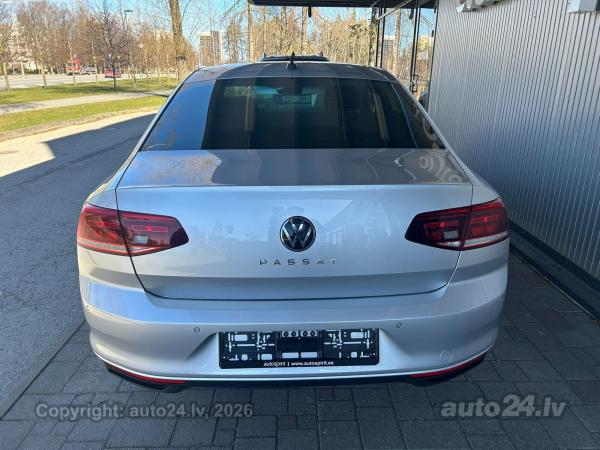 Grey Volkswagen Passat 2020 in Tallinn, with an engine capacity of 1.50 L and mileage of 81 thousand km for 19500 €, photo 5 on AUTOMOTO.COM.LV