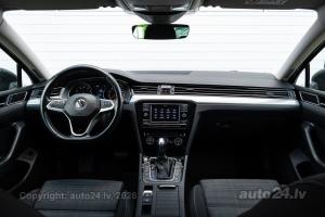 Grey Volkswagen Passat 2020 in Riga, with an engine capacity of 1.50 L and mileage of 111 thousand km for 17677 €, photo 9 on AUTOMOTO.COM.LV