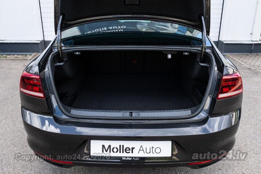 Grey Volkswagen Passat 2020 in Riga, with an engine capacity of 1.50 L and mileage of 111 thousand km for 17677 €, photo 16 on AUTOMOTO.COM.LV