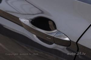 Grey Volkswagen Passat 2020 in Riga, with an engine capacity of 1.50 L and mileage of 111 thousand km for 17677 €, photo 18 on AUTOMOTO.COM.LV