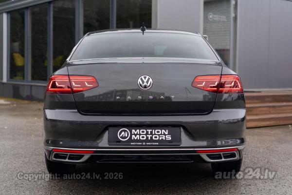 Grey Volkswagen Passat 2020 in Tallinn, with an engine capacity of 1.50 L and mileage of 90 thousand km for 21490 €, photo 4 on AUTOMOTO.COM.LV