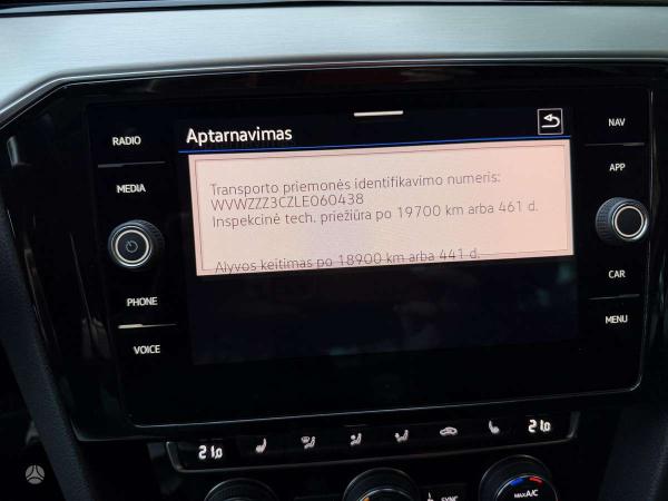 Grey Volkswagen Passat 2020 in Vilnius, with an engine capacity of 1.50 L and mileage of 158 thousand km for 17200 €, photo 10 on AUTOMOTO.COM.LV
