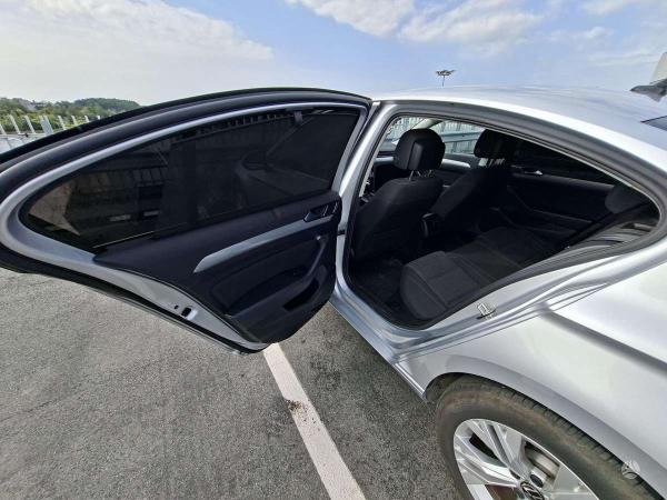 Pelēks Volkswagen Passat 2020 Viļņa, ar dzinēja tilpumu 1.97 L un nobraukumu 286 tūkst. km par 11499 €, foto 7 vietnē AUTOMOTO.COM.LV