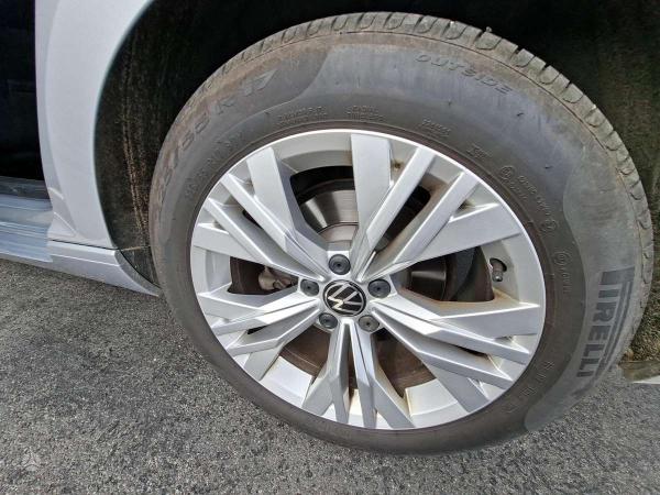Pelēks Volkswagen Passat 2020 Viļņa, ar dzinēja tilpumu 1.97 L un nobraukumu 286 tūkst. km par 11499 €, foto 9 vietnē AUTOMOTO.COM.LV
