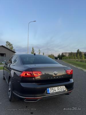 Grey Volkswagen Passat 2020 in Rakvere, with an engine capacity of 1.50 L and mileage of 195 thousand km for 16900 €, photo 8 on AUTOMOTO.COM.LV