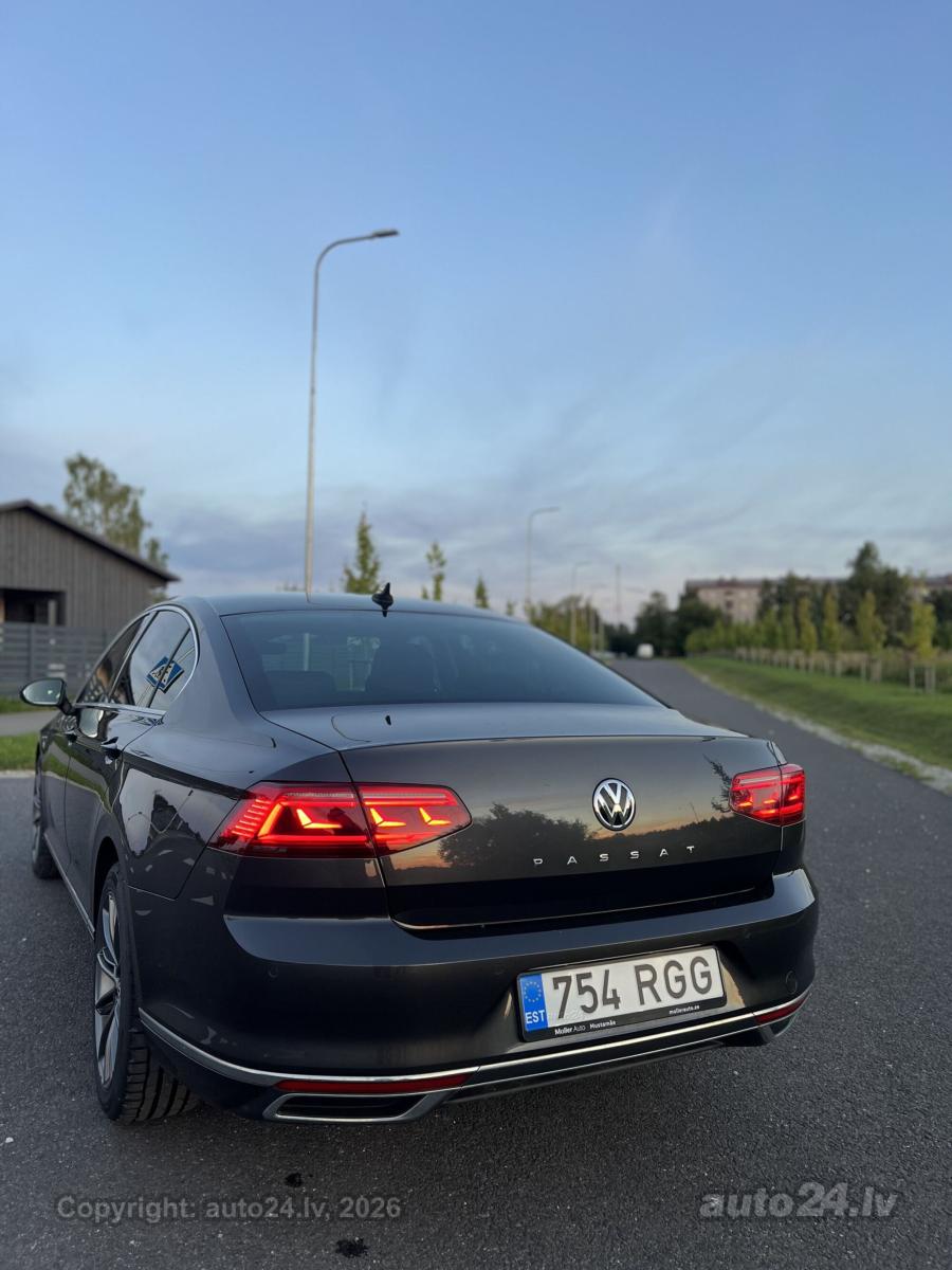 Grey Volkswagen Passat 2020 in Rakvere, with an engine capacity of 1.50 L and mileage of 195 thousand km for 16900 €, photo 8 on AUTOMOTO.COM.LV