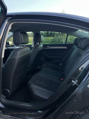 Grey Volkswagen Passat 2020 in Rakvere, with an engine capacity of 1.50 L and mileage of 195 thousand km for 16900 €, photo 11 on AUTOMOTO.COM.LV