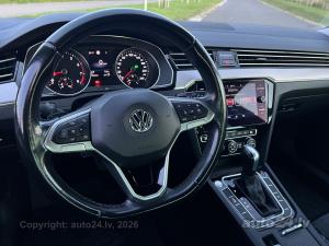 Grey Volkswagen Passat 2020 in Rakvere, with an engine capacity of 1.50 L and mileage of 195 thousand km for 16900 €, photo 13 on AUTOMOTO.COM.LV