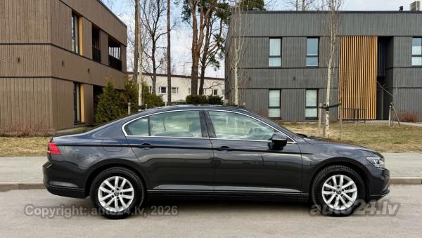 Pelēks Volkswagen Passat 2021 Tallina, ar dzinēja tilpumu 2.00 L un nobraukumu 61 tūkst. km par 22000 €, foto 3 vietnē AUTOMOTO.COM.LV